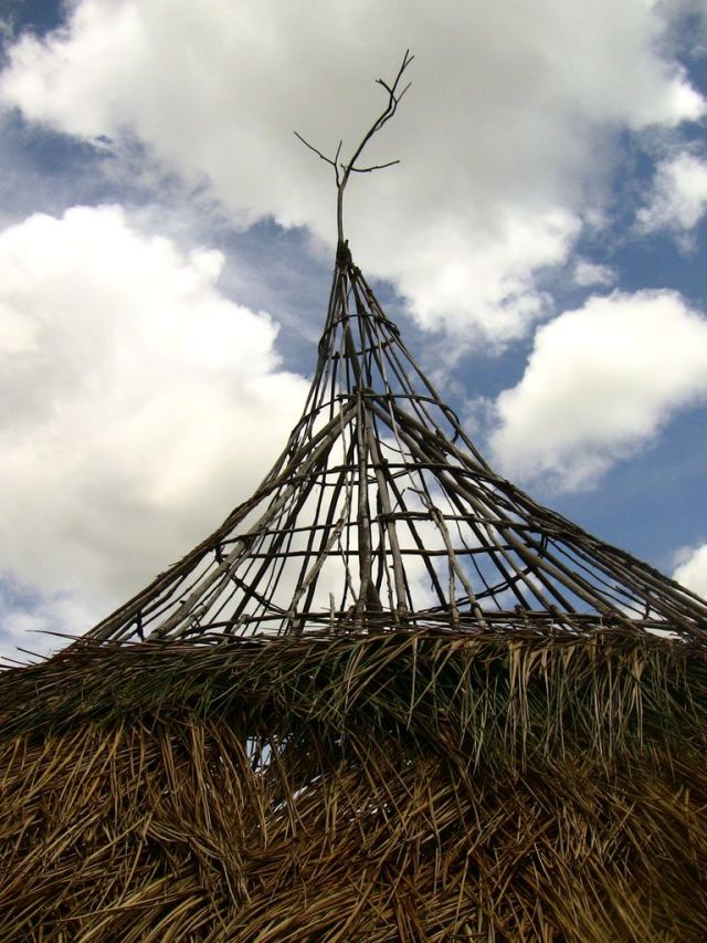 La catedral de la arquitectura indígena venezolana: Churuata piaroa (en ...